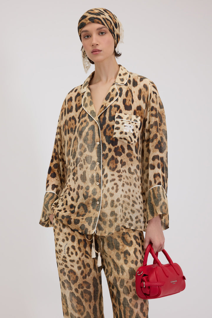 CHEMISE PYJAMA EN GEORGETTE IMPRIMÉ LÉOPARD AVEC LOGO – ERMANNO FIRENZE